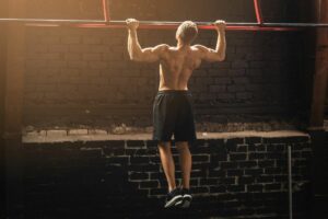 7 Intense Lat Workouts To Do At Home - Qwik Fitness